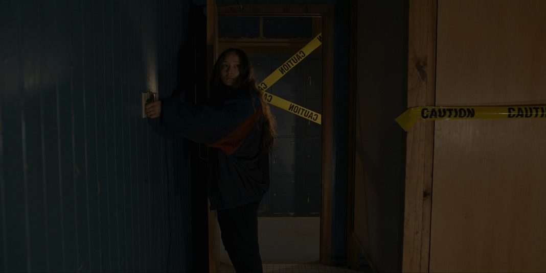 Film Review – ‘No Exit’ is a Claustrophobic Survival Thriller | Cinema ...
