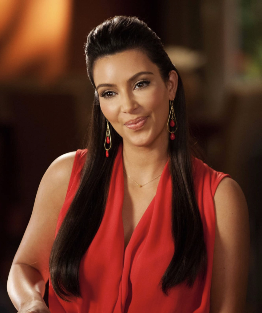 Kim Kardashian and Emma Roberts Delicately Join Cast of FX's 'American ...