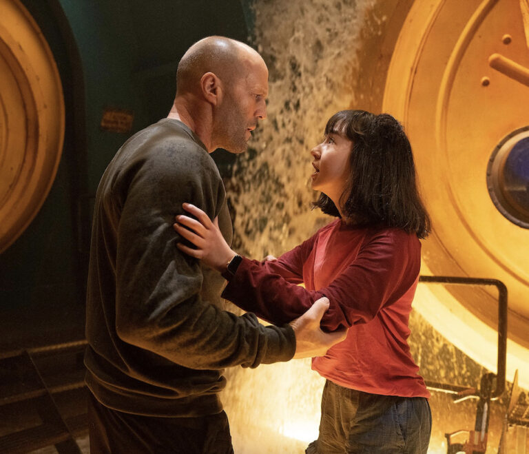 Review: "Meg 2: The Trench" is Absolutely Bonkers | Cinema Daily US