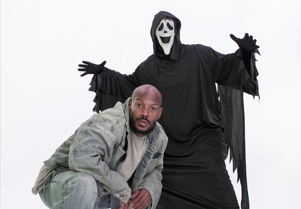 Scary Movie 6 Trailer : Starring Marlon Wayans
